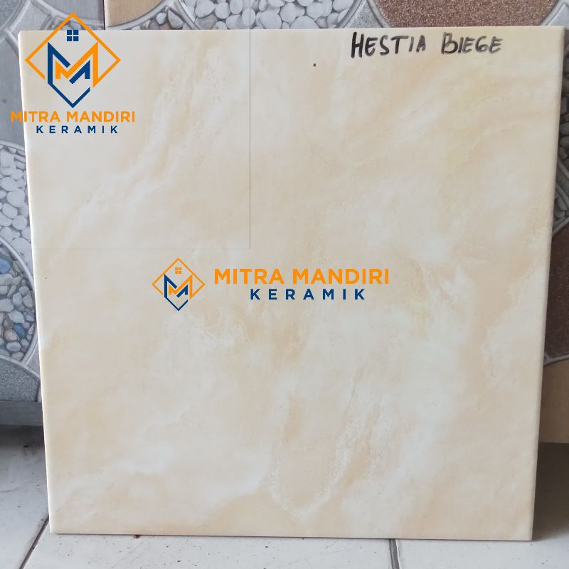 Jual Keramik Lantai 40x40 Hestia Beige/Glossy/ 1 Dus | Shopee Indonesia
