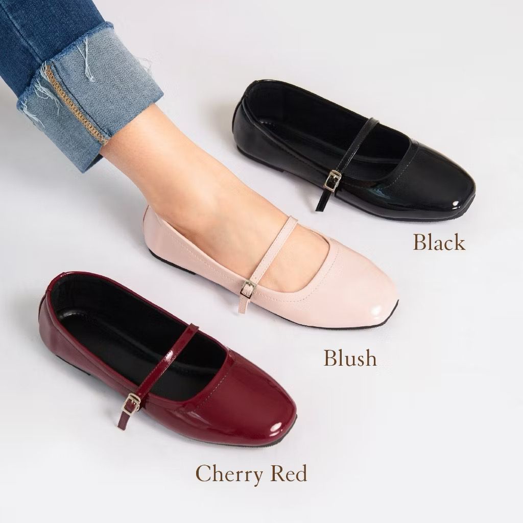 Jual Sepatu Flat Shoes Wanita Sol Karet Non Slip Lentur Sepatu Kerja Wanita Hitam Polos Sepatu ...