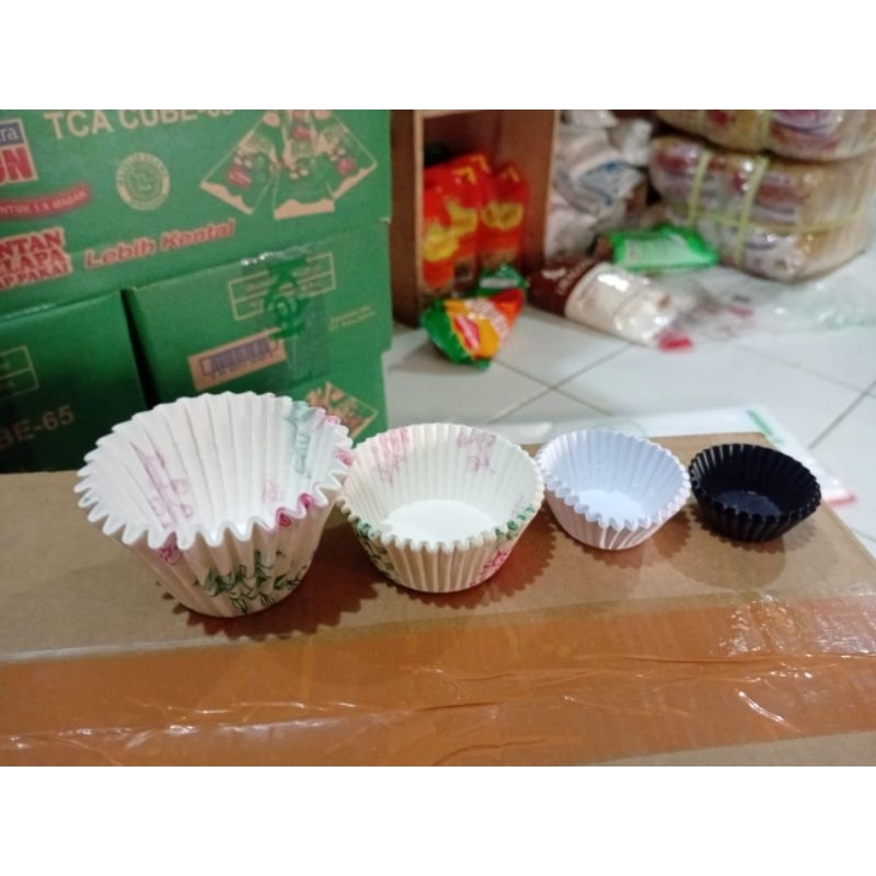 Jual Cupcake berbagai ukuran 1 pak isi 100pcs | Shopee Indonesia