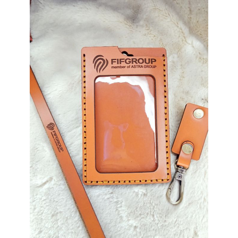 Jual NAMETAG FIF/ID CARD KULIT FIF | Shopee Indonesia