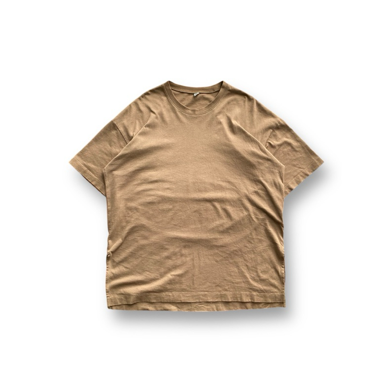 Jual UNIQLO BASIC TEE | Shopee Indonesia