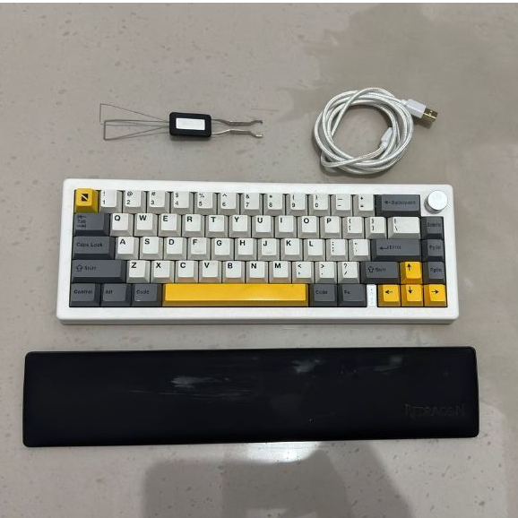 Jual Jual Keyboard Mechanical ZUOYA GMK67 + Noir Dusk Keycaps + AKKO ...