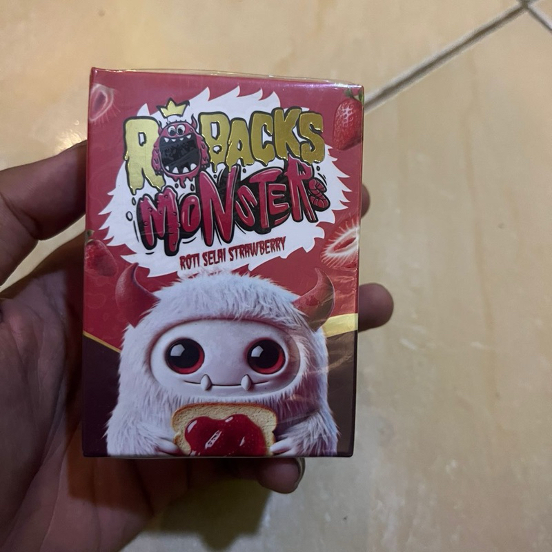 Jual Robacks Monsters V2 Roti Bakar Strawberry | Shopee Indonesia
