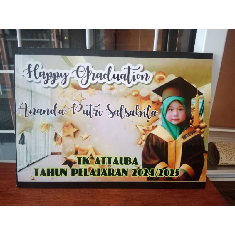 Jual Plakat Wisuda TK Anak Custom - Desain Cantik dan Personal untuk ...