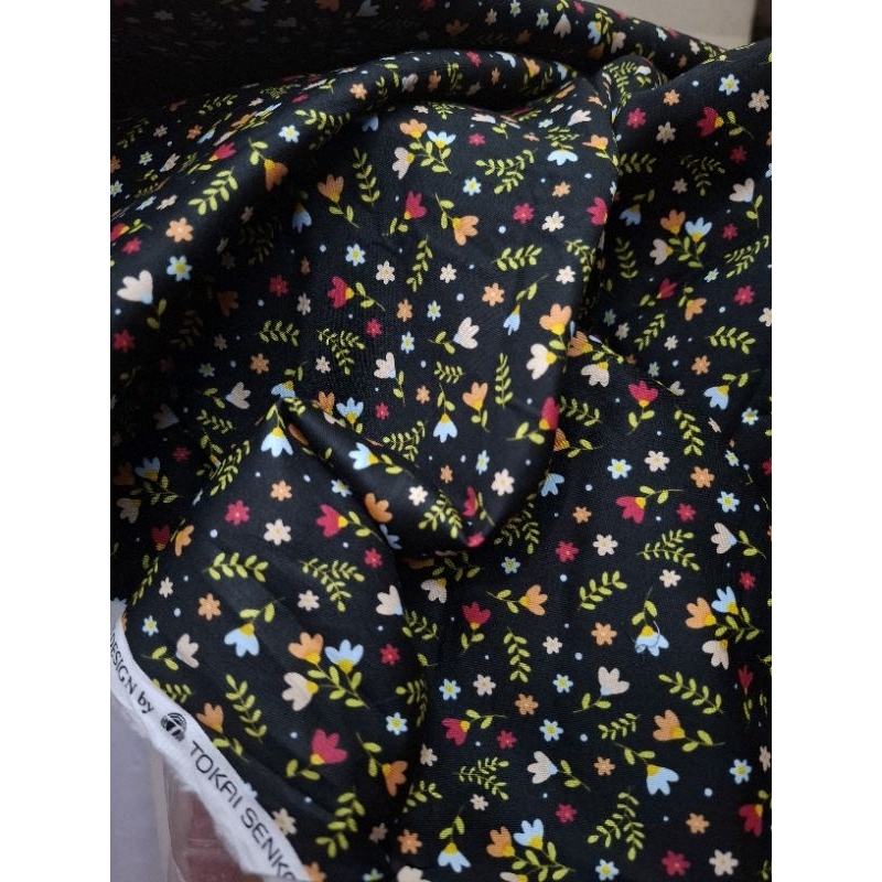 Jual KAIN METERAN KATUN JEPANG BUNGA KECIL 3 WARNA TOKAI SENKO | Shopee ...