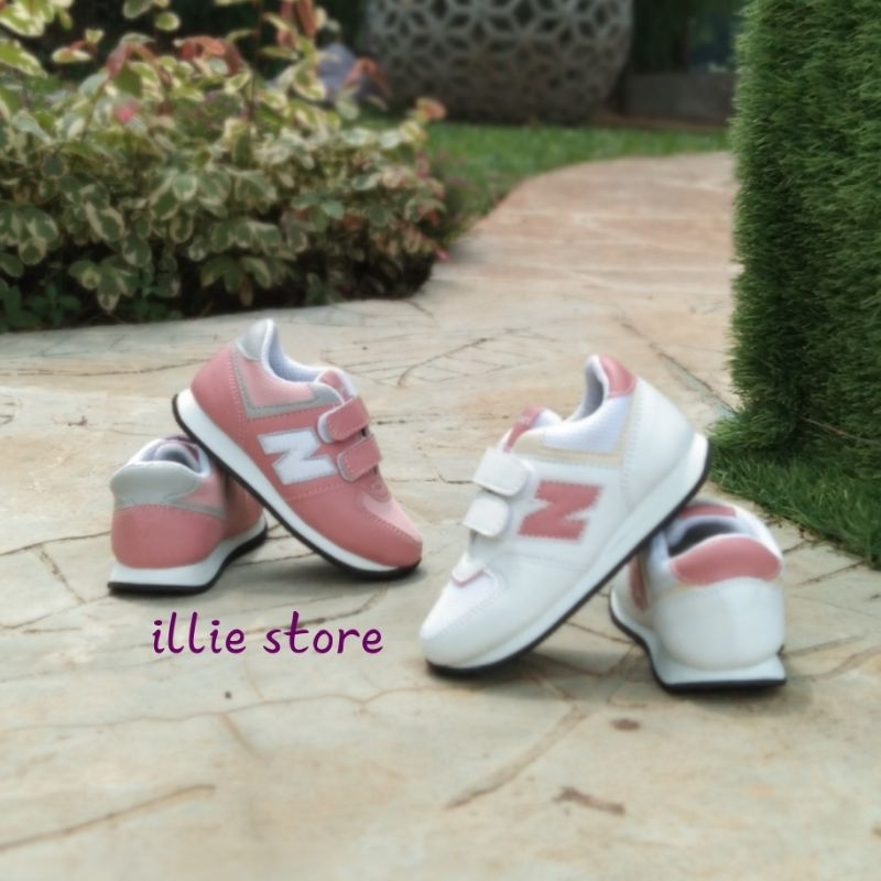 Jual Sepatu Anak Perempuan Usia 1 2 3 4 5 6 Tahun Model Sport N Putih ...