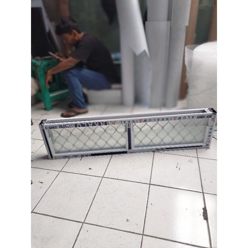 Jual Boven Komplit 40x120 Aluminium Kaca Zig Zag Tralis+Kawat Nyamuk ...