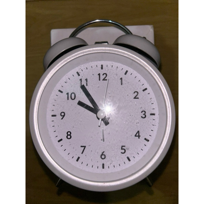 Jual {New} Miniso Classic Alarm Clock ReveiL / Jam Beker / Jam Weker ...