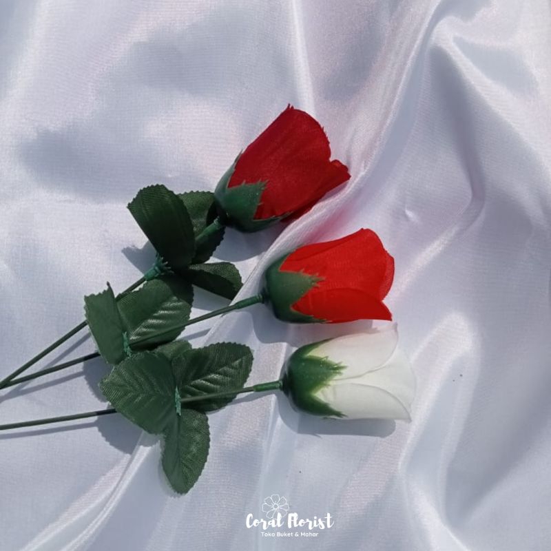 Jual Bunga Mawar Artificial 1 Tangkai/Bunga Mawar Kuncup 1 Tangkai ...