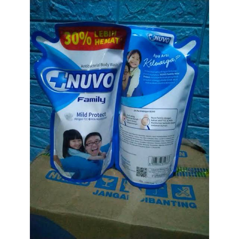 Jual Nuvo Family Sabun Mandi Cair Mild Protect Biru Pouch 825 ml 1pcs | Shopee Indonesia