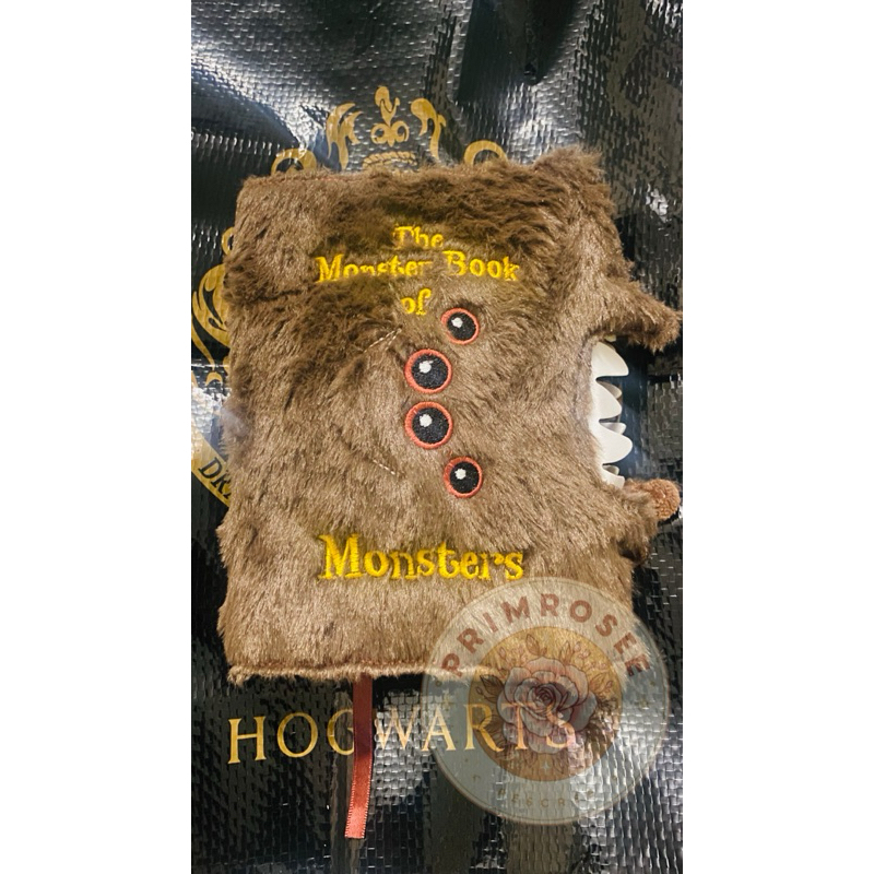 Jual [SG] Harry Potter x Miniso x HARRY POTTER book of monster buku ...