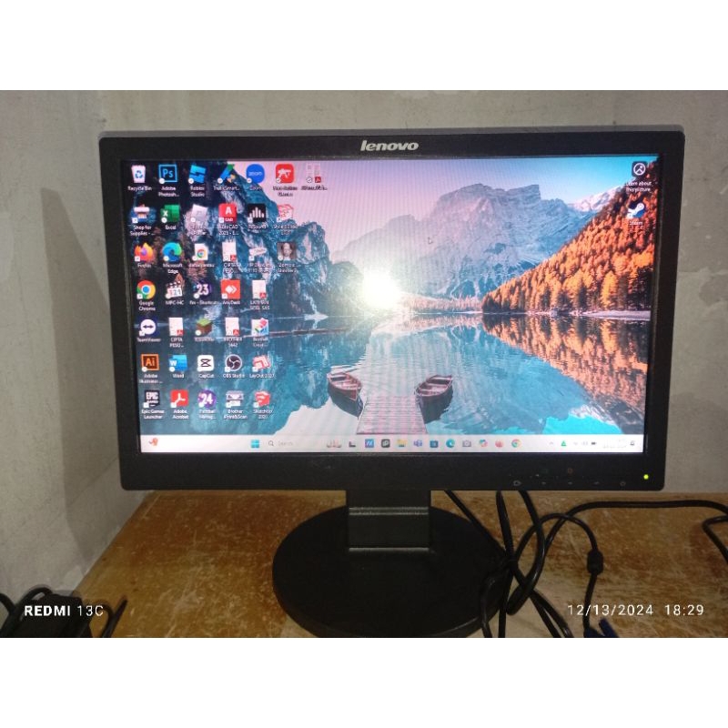 Jual Monitor LCD LENOVO 19 inch wide screen normal | Shopee Indonesia