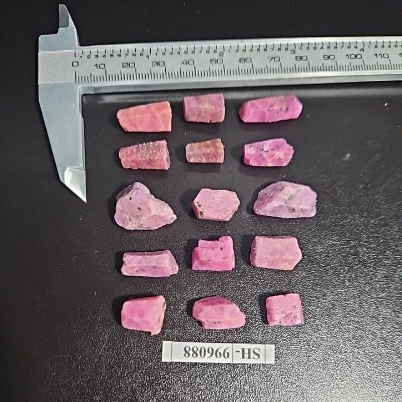 Jual RUBY TANZANIA AFRICA NATURAL ROUGH HQ BATU ALAM ASLI | Shopee ...