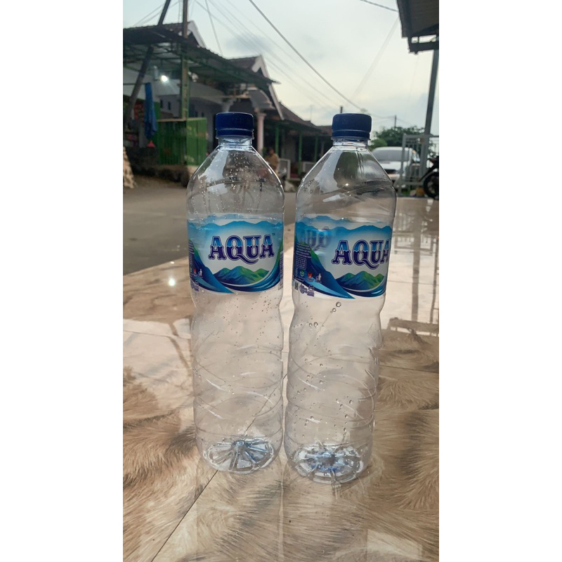 Jual botol Aqua bekas 1,5L kondisi 1kali pakai | Shopee Indonesia