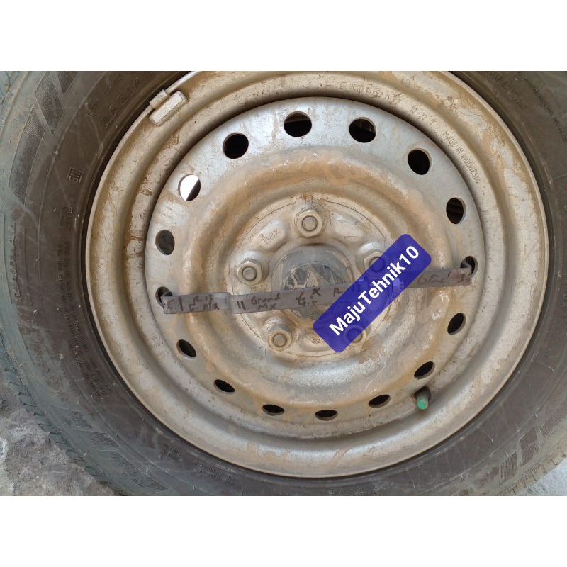 Jual Dudukan Wheelldop Ring 13 Mobil Granmax Dengan Pelek Kaleng Baut ...