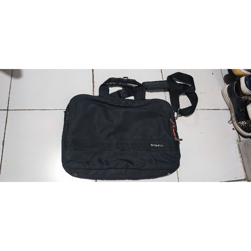 Jual tas laptop merk samsonite black | Shopee Indonesia