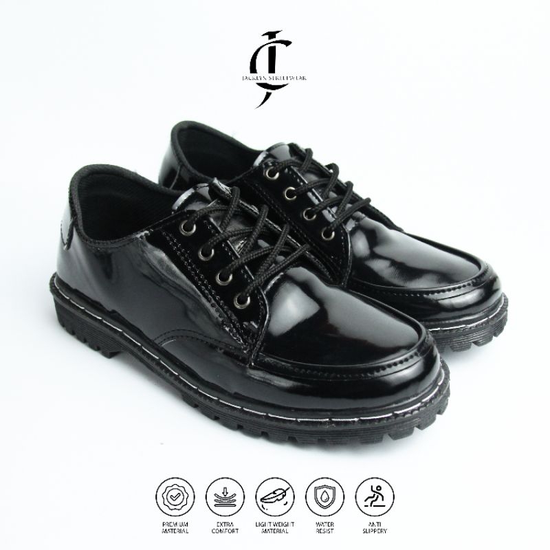 Jual JACKLYN Sepatu Formal Docmart Pria Sepatu Docmart Hitam Glossy ...