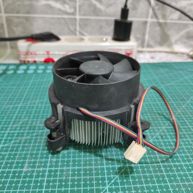 Jual 12VDC 0.50A FAN HEATSINK COOLER FAN PROCESSOR FAN DC HEATSINK ...