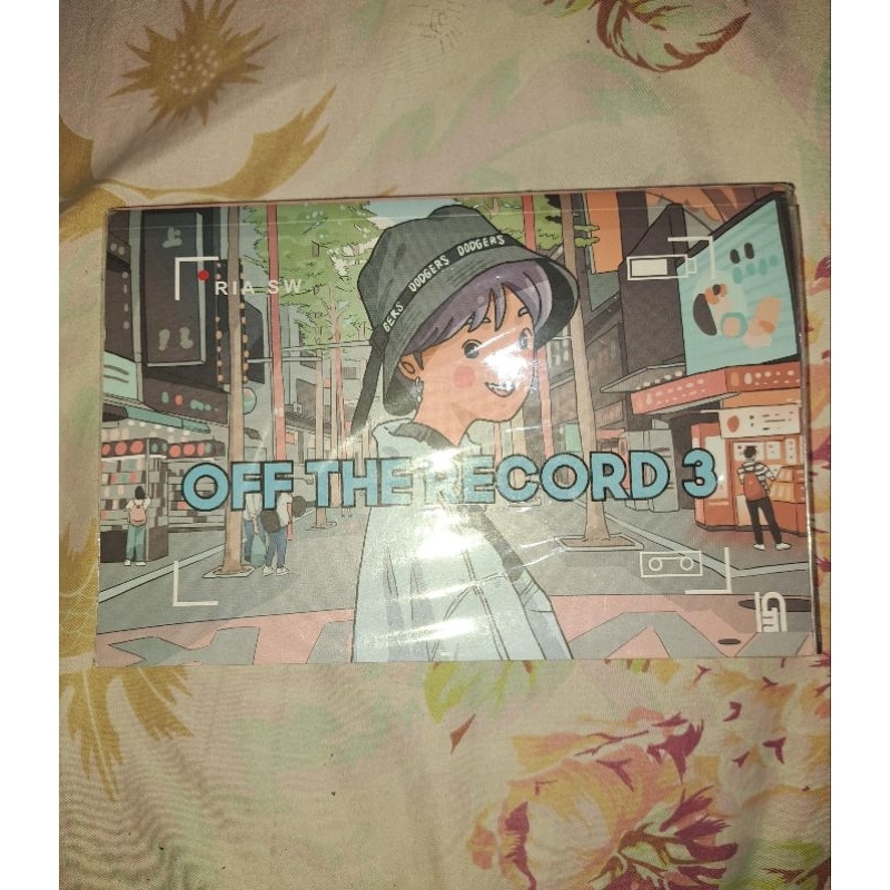 Jual Buku Off The Record 3 Ria SW | Shopee Indonesia