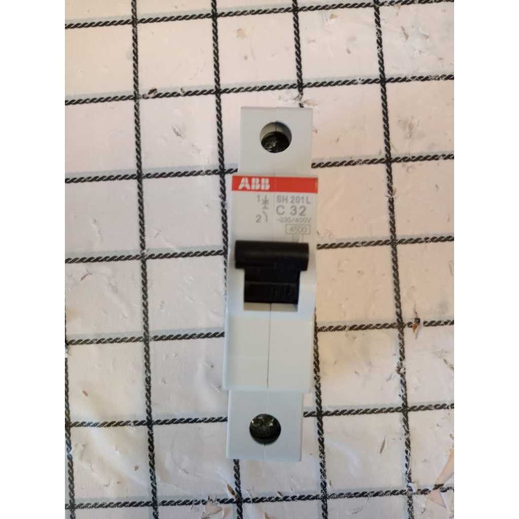Jual ABB MCB Circuit Breaker 1 pole 32A Original | Shopee Indonesia