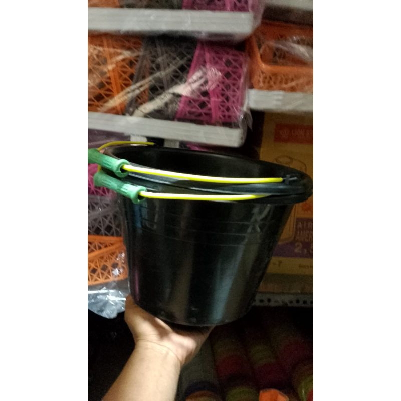 Jual ember kecil hitam / ember air pelan | Shopee Indonesia