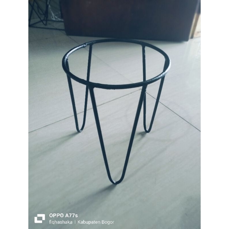 Jual 20x15/standing pot minimalis/dudukan aquarium galon/tatakan pot ...