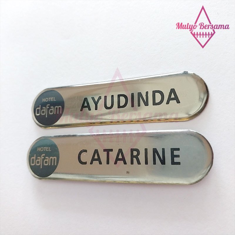 Jual Name Tag Hotel Model Oval Magnet Papan Nama Oval Fiber - Mulyo ...