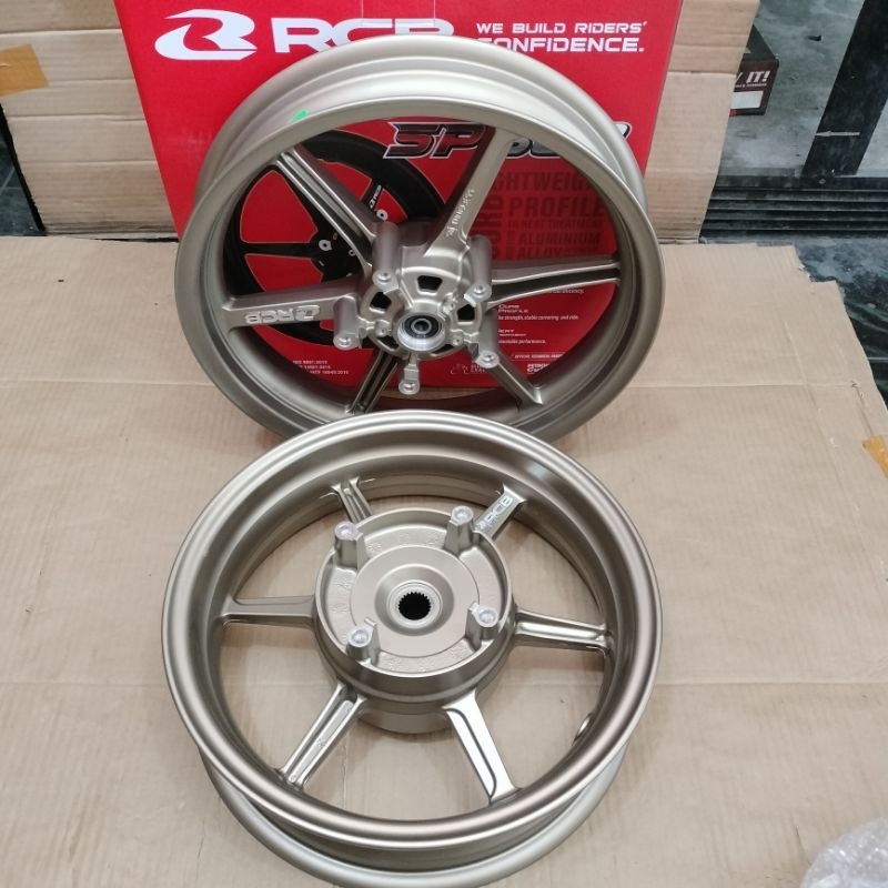 Jual Velg RCB Sp800 Honda PCX 160 ukuran depan 275 x 14 / belakang 350 ...