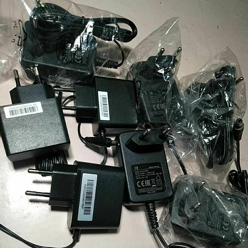 Jual ADAPTOR ORIGINAL 12V-1A BAWAAN ONT & STB Buat modem/router/cctv ...