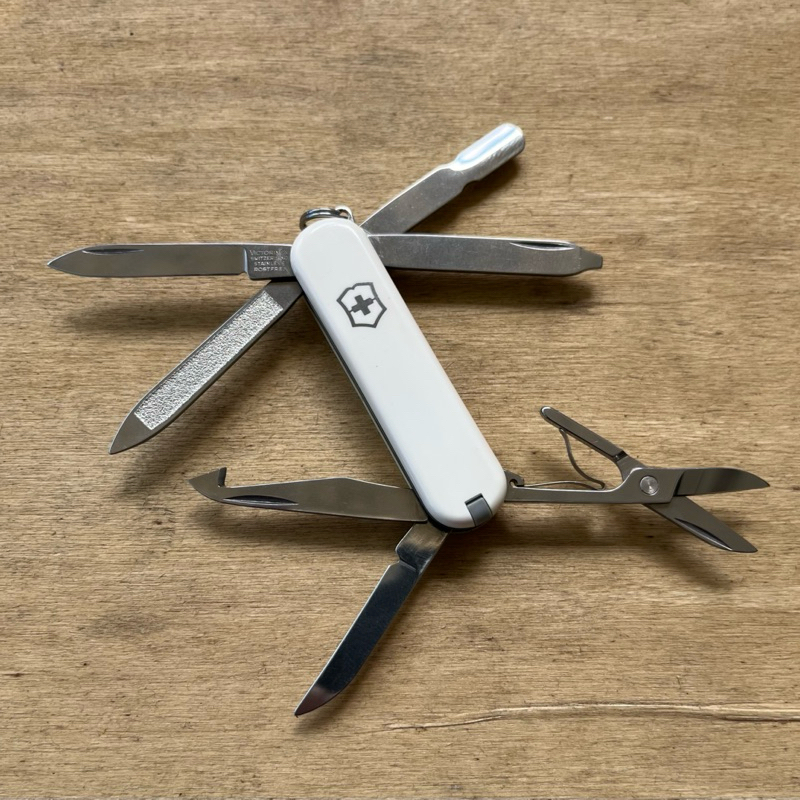 Jual victorinox minichamp old scale putih (original bekas) | Shopee ...