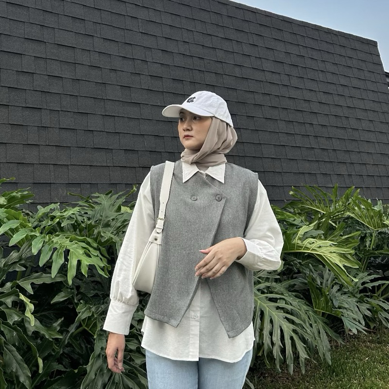 Jual Manja Vest Rompi premium /Alla vest rompi Korea looks style ...