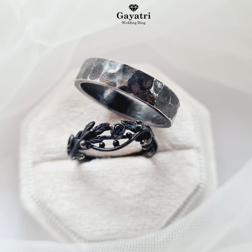 Jual CINCIN TUNANGAN PERNIKAHAN RUSTIC COUPLE WANITA WHITE GOLD PRIA ...