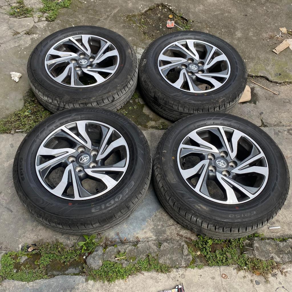 Jual velg copotan std inova fancelif r16x6 pcd 5x114 et30 pus ban kondisi velg mulus ban masih ...