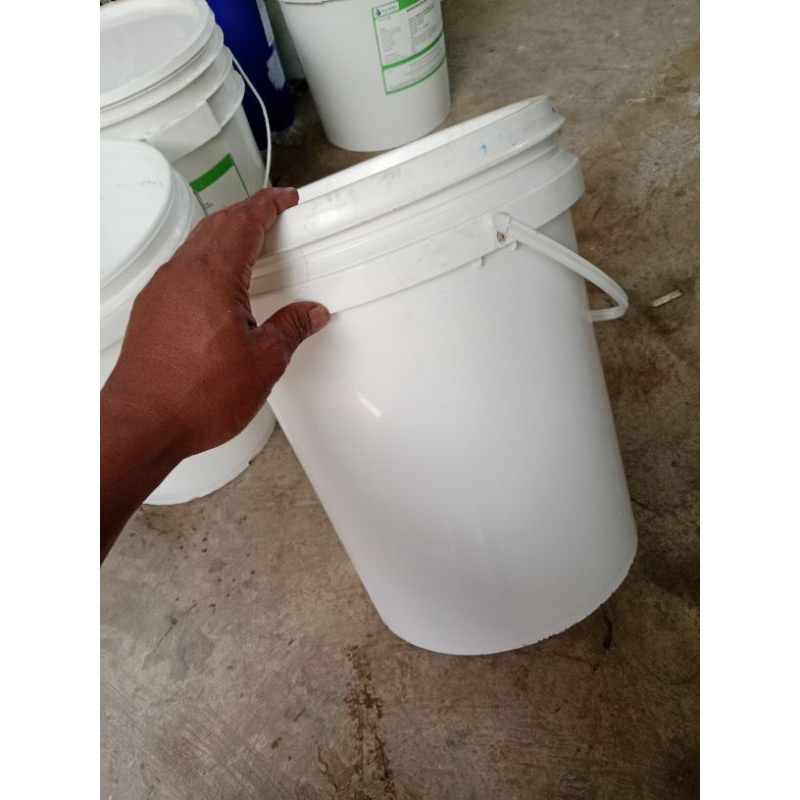 Jual Ember cat 25 kg ember 20 Liter anti pecah kuat ember kuat full set ...