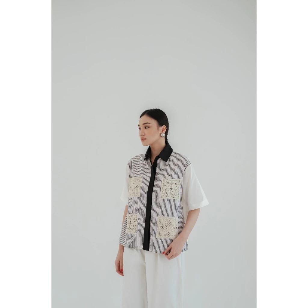 Jual SEMINGGU - Hara Crochet Stripe Shirt ( SAMPLE SALE ) | Shopee ...