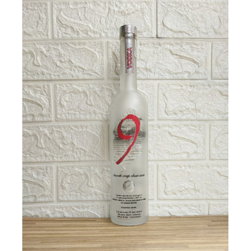 Jual Botol Kosong Vodka 9 700ml | Shopee Indonesia