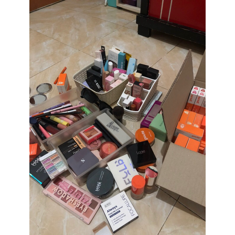 Jual PRELOVED SKINCARE MAKEUP PRIBADI | Shopee Indonesia