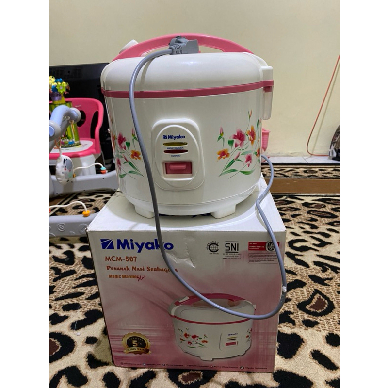 Jual Miyako MCM-507 Pemanas Nasi Serbaguna Magic Warm Plus | Shopee ...