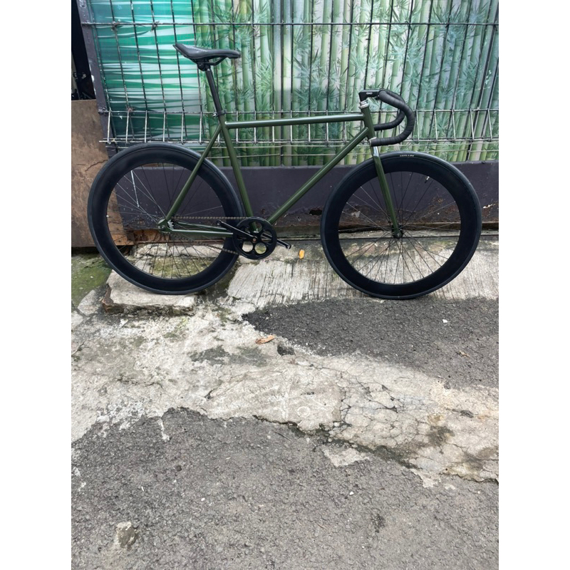 Jual Fullbike sepeda fixie classic lokal 700c size 50 doltrap / Torpedo ...