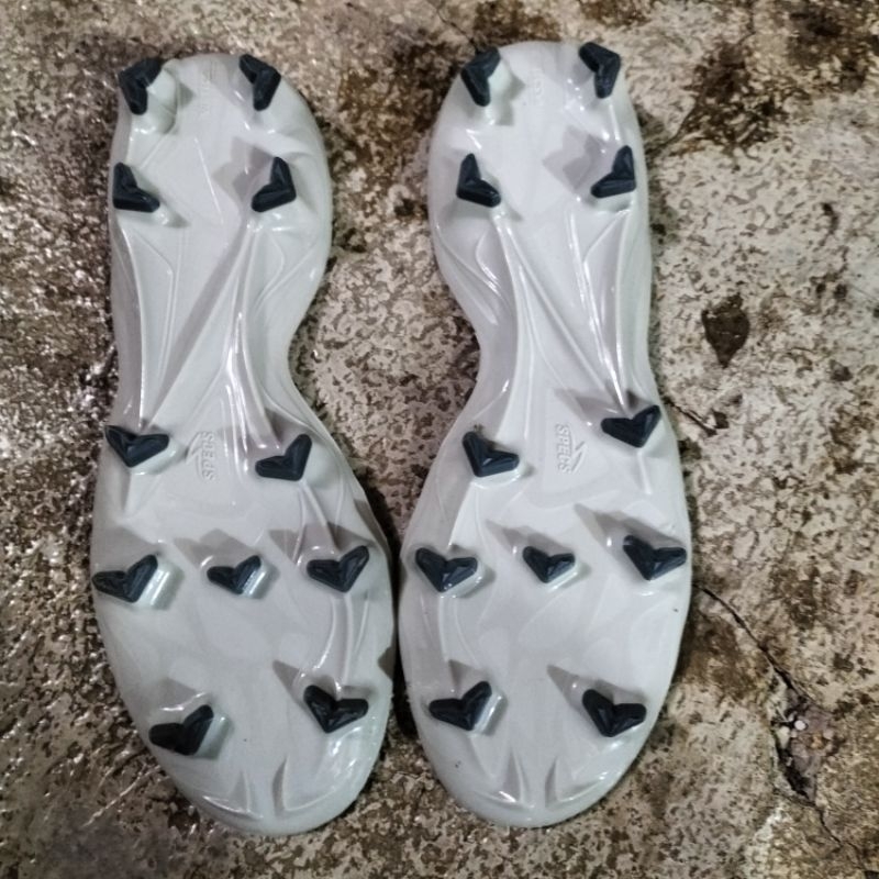 Jual outsol/solplate tapak sepatu specs bola original | Shopee Indonesia