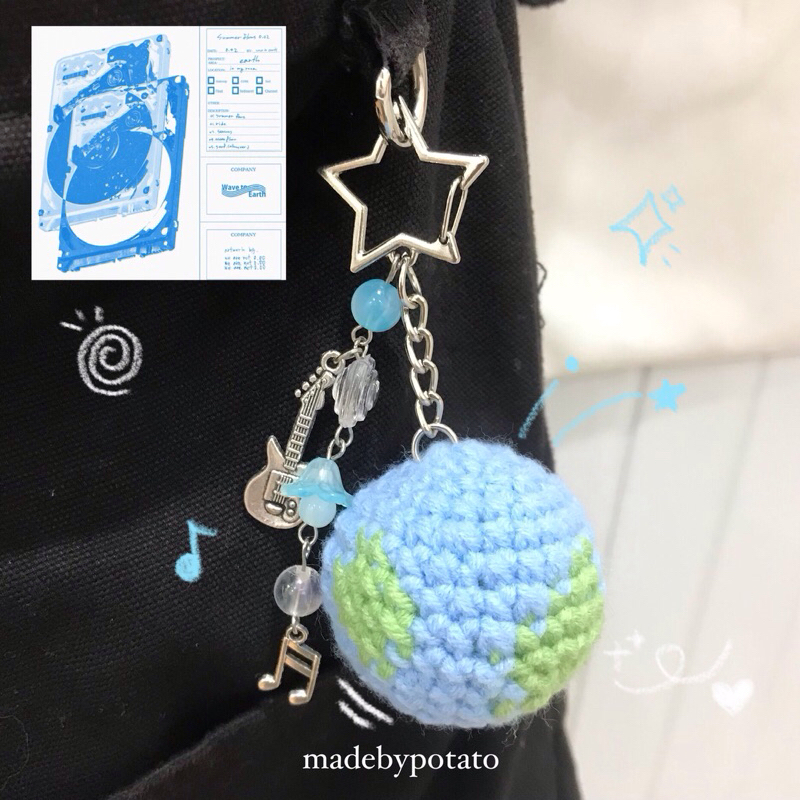 Jual madebypotato wave to earth themed keychain / gantungan kunci wave ...