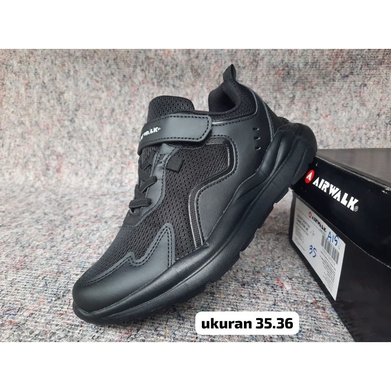 Jual sepatu sport anak branded original airwalk kids full black ...