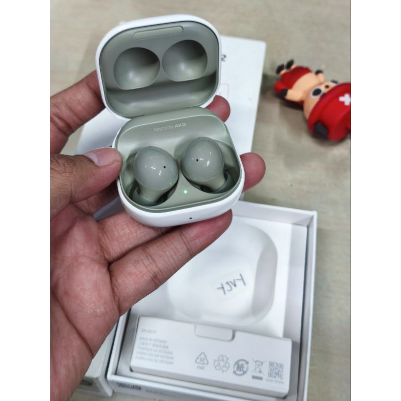 Jual SAMSUNG GALAXY BUDS 2 ORIGINAL by AKG OLIVE EX DISPLAY | Shopee ...