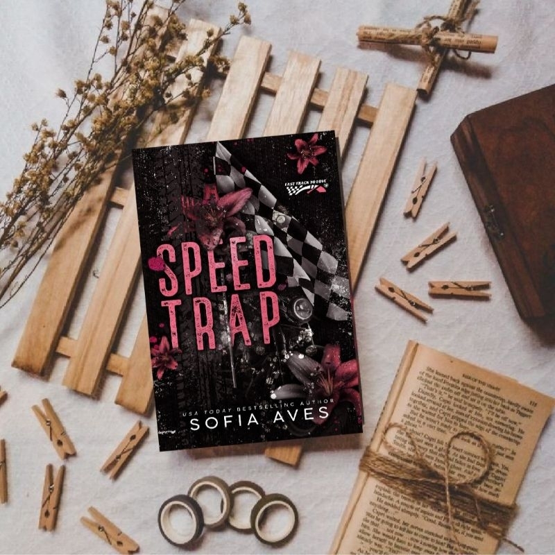 Jual Speed Trap: an enemies to lovers racing romance by Sofia Aves ...