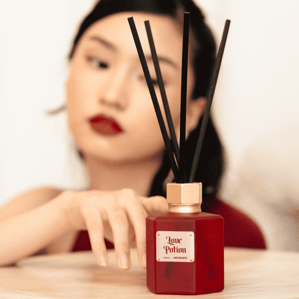Jual Mine. Perfumery x Secondate | Love Potion - 100ml Home Diffuser | Shopee Indonesia