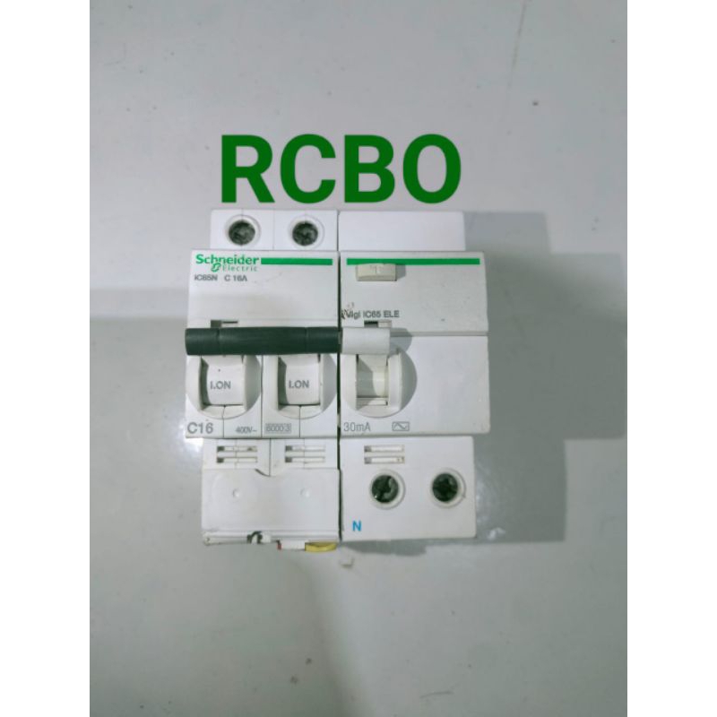 Jual Schneider RCBO 16A 30mA vigi IC65 ELE 2PAS barang second siap pakek di jamin normal ...