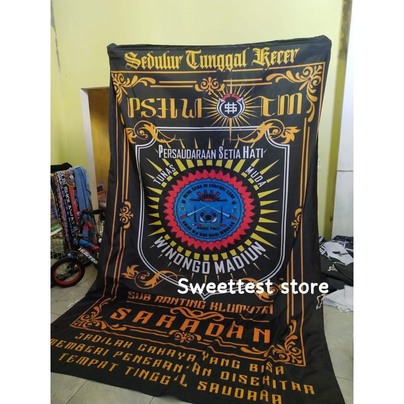 Jual 1 HARI JADI + BONUS STIKER BENDERA PSHW TM, BENDERA WINONGO, PSHW ...