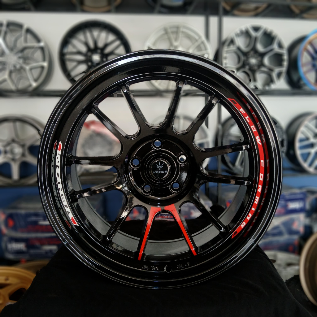 Jual velg venom flow forming ring 18 baut 5 innova zenix xpander almaz dll | Shopee Indonesia