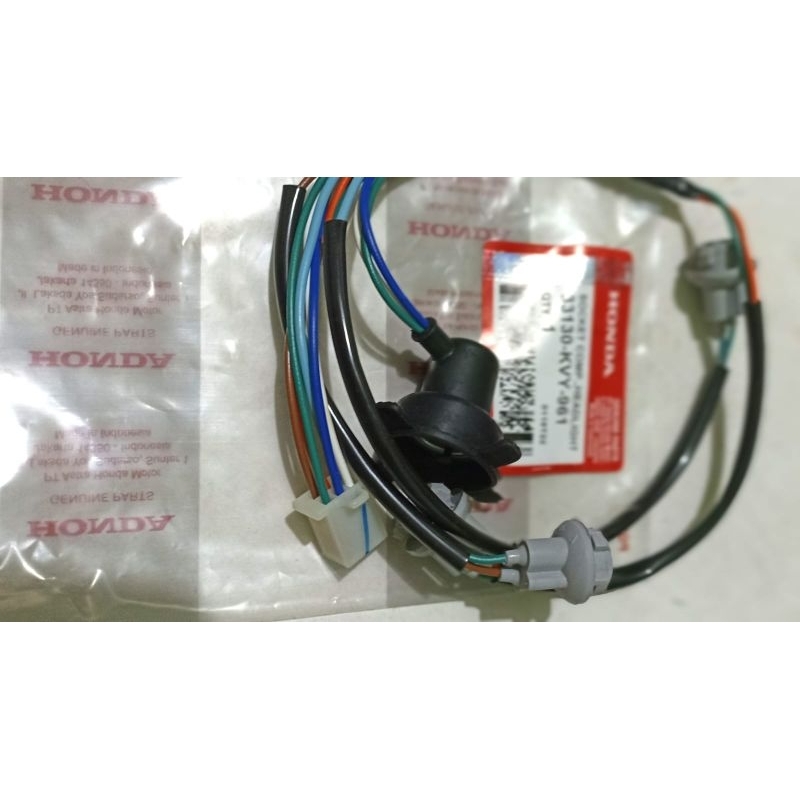 Jual PITING LAMPU BEAT KARBU FITING SOCKET CORD ASSY BEAT KARBU 110 KVY ...