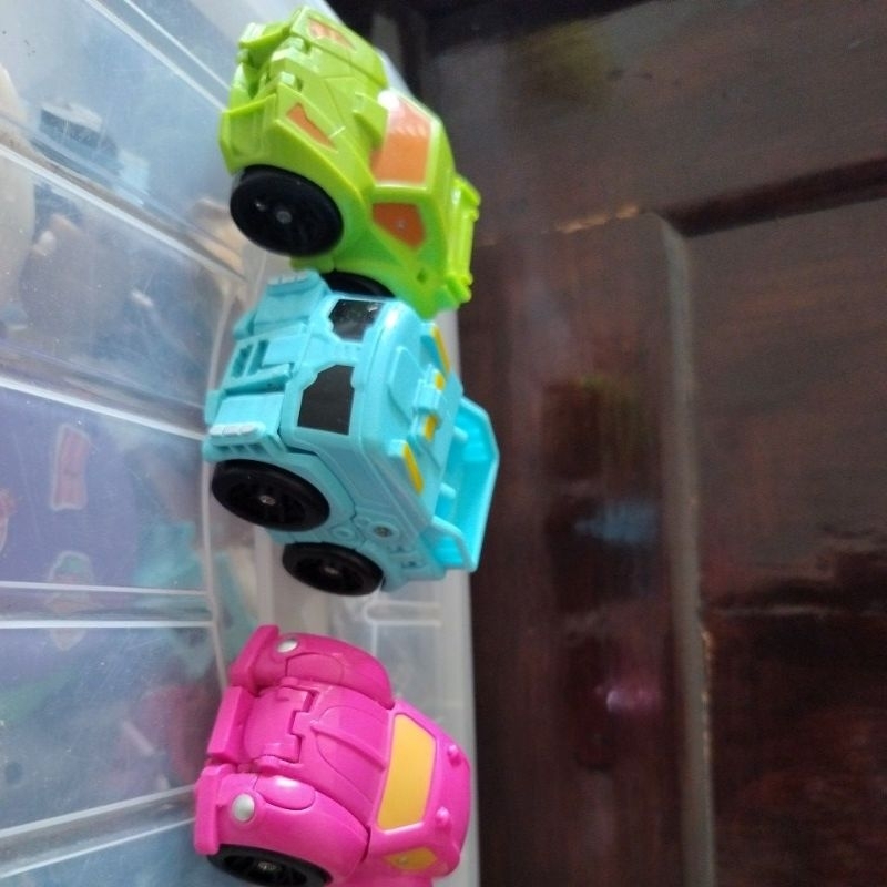 Jual PRELOVE Robot Mobil gift dari CFC | Shopee Indonesia